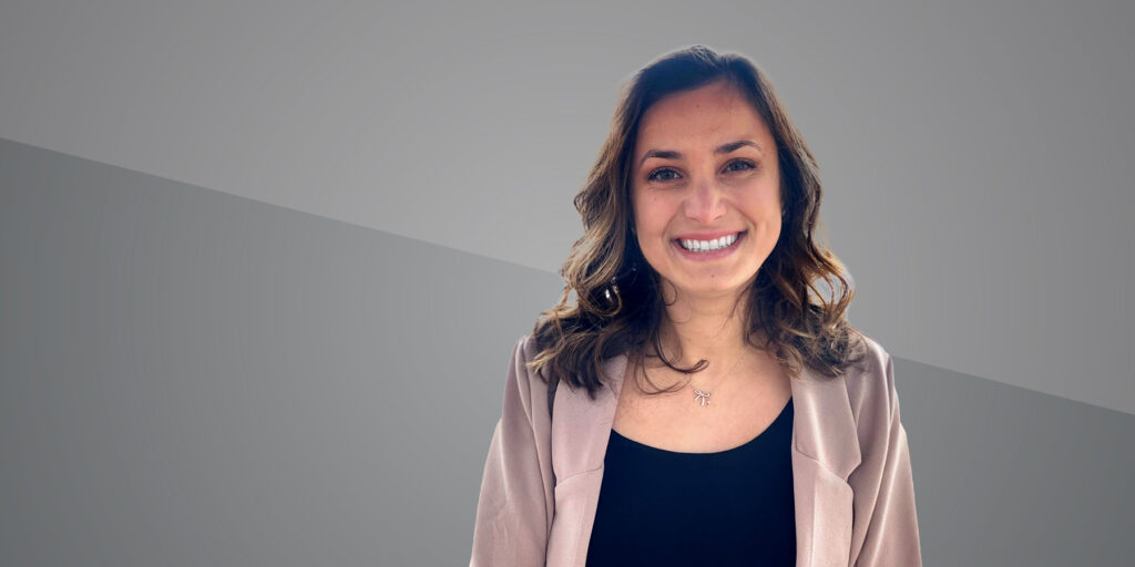 Amber DeCarlo Gives Back to University of Illinois Young Engineers ...